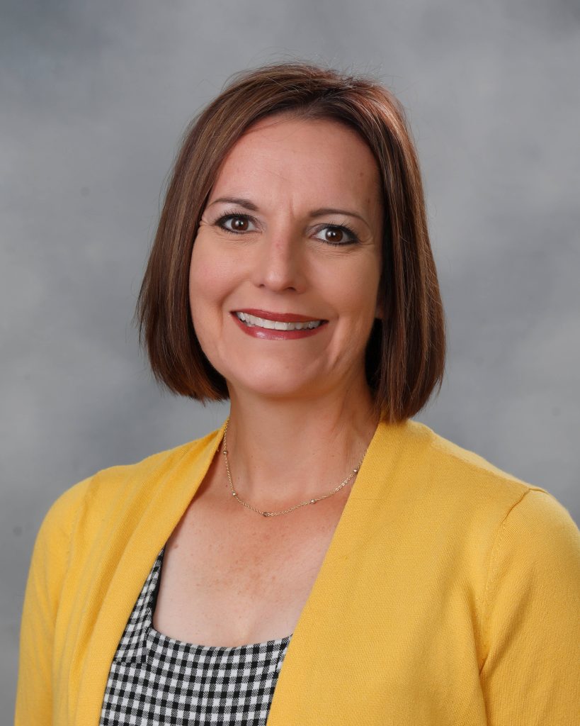 Meet/Contact our Staff | Holy Family Catholic SchoolHoly Family ...